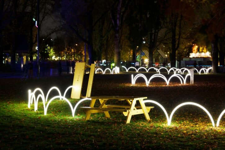 Bouncing Ideas - GLOW